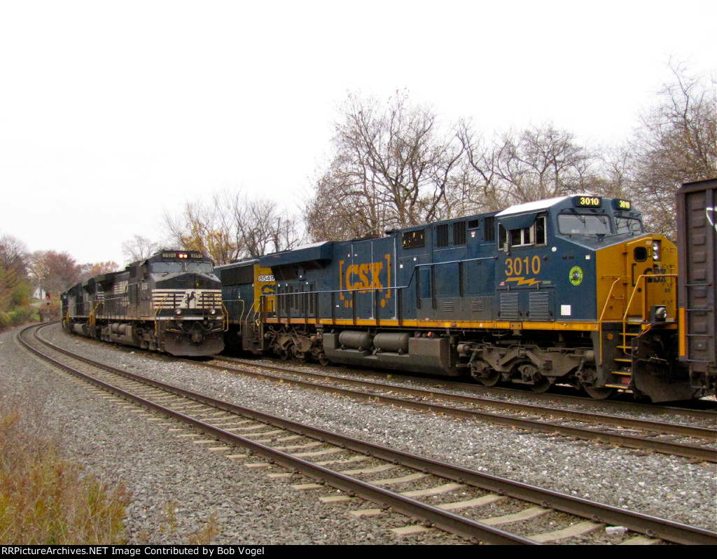 CSX 3010 and NS 9156